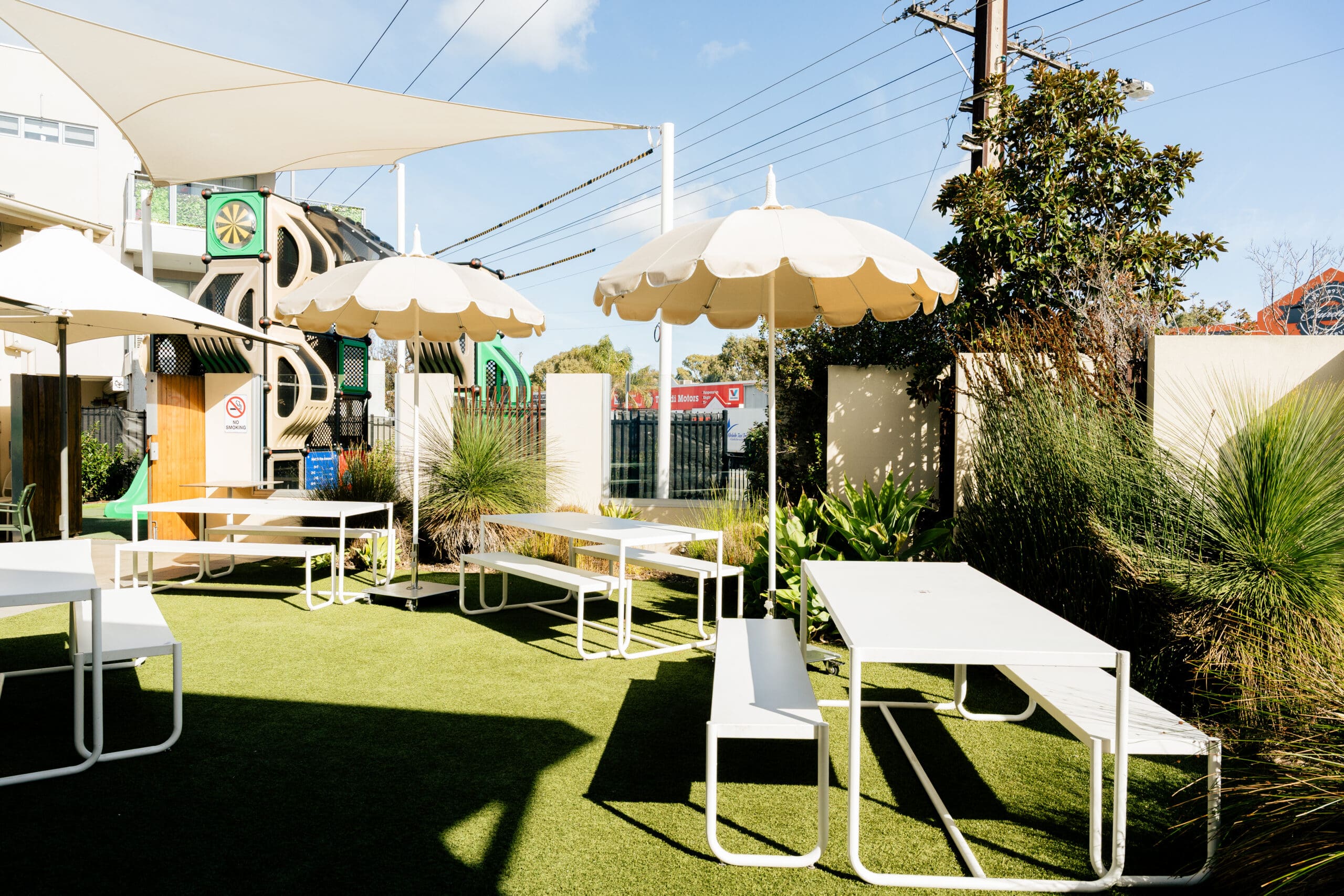 what's on - The Albion Hotel